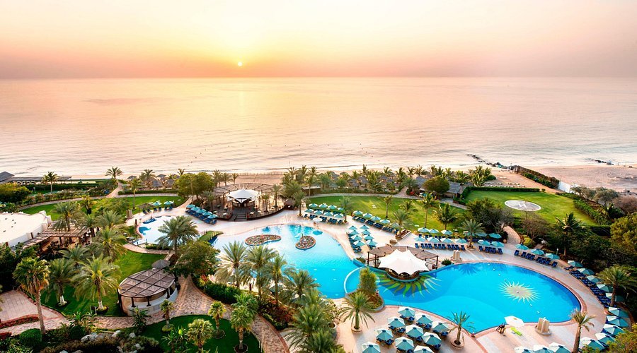 Fujairah Beach Resorts: A Peaceful Coastal Retreat in the UAE - Gulf ...